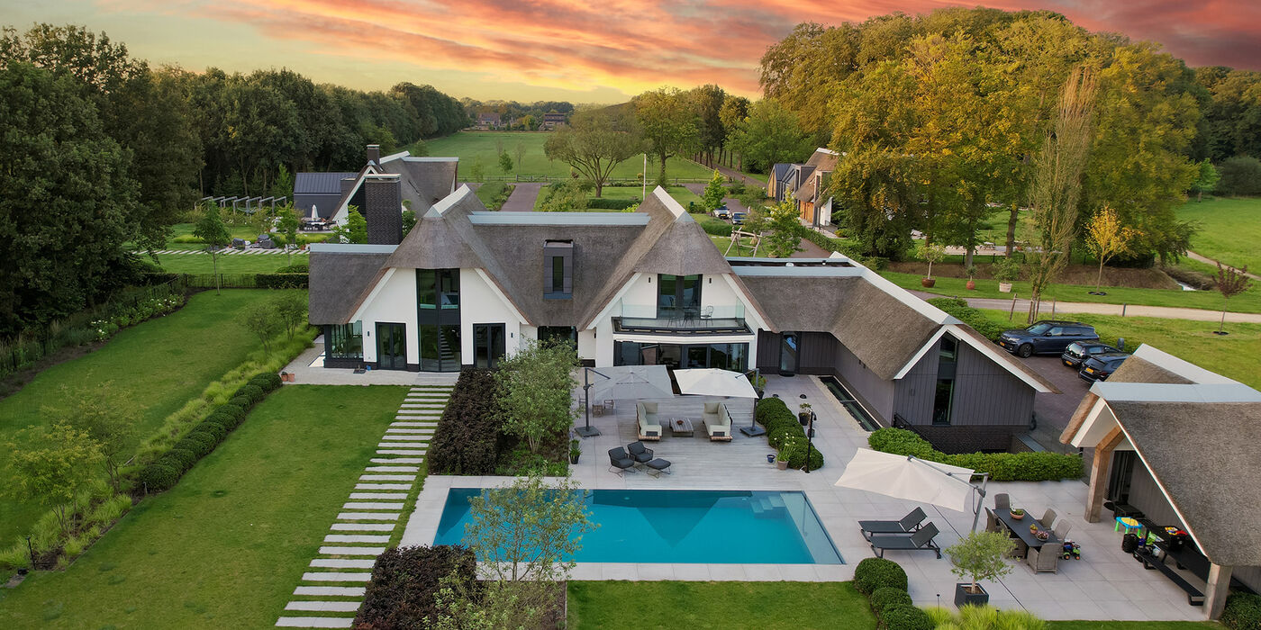 niveko-pools.com: Custom Built Monopools | Niveko s.r.o.